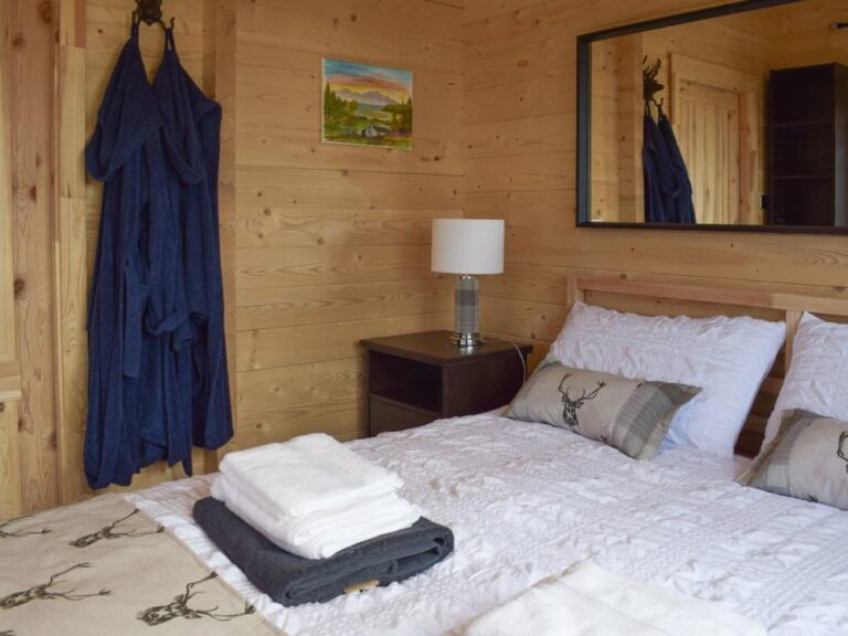 Look Inside This Charming Pinewood Cabin With Porch