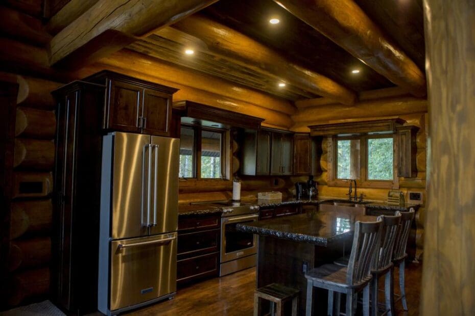 Stunning Handcrafted Log House In British Columbia